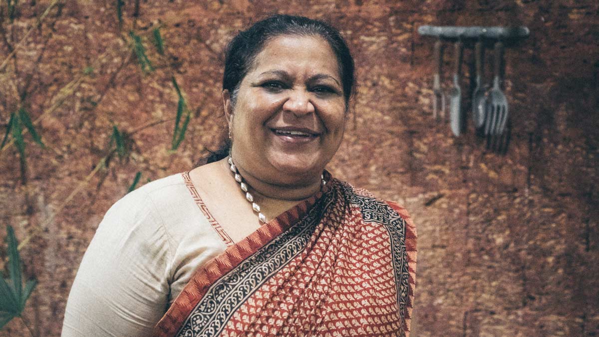 Abida Rasheed - Faces Places and Plates